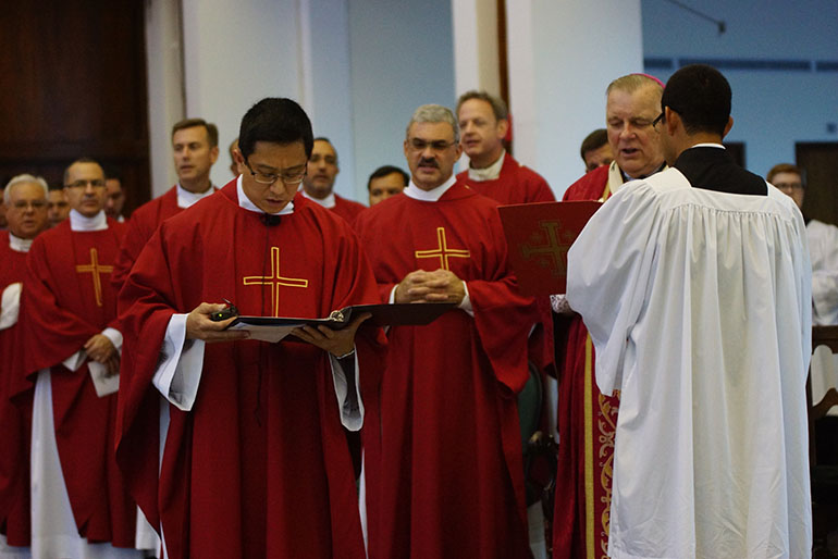 ADOM :: Forming 'missionary disciples'