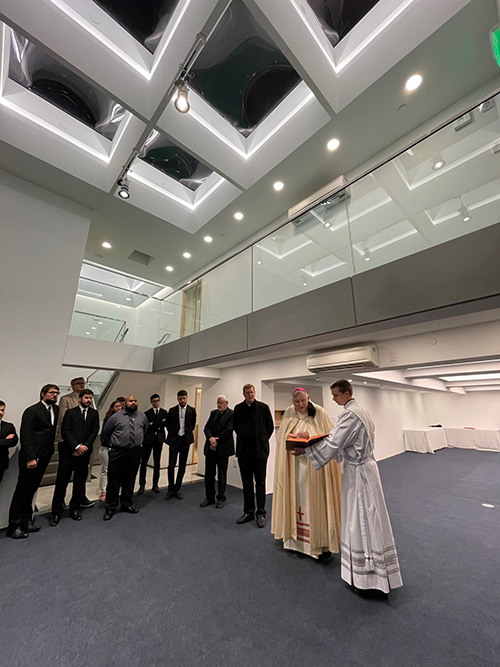 ADOM :: Archbishop blesses new building at Redemptoris Mater Seminary