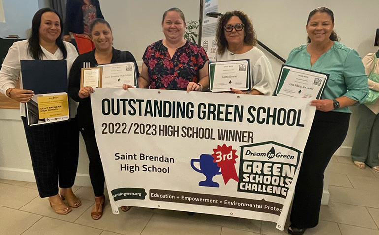 ADOM :: St. Brendan High 'dreams in green'