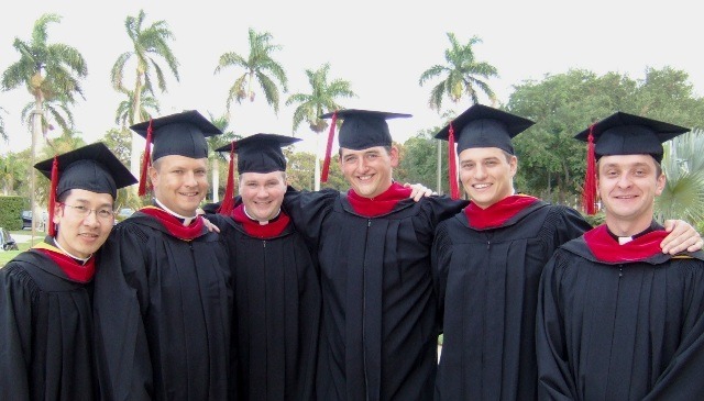 ADOM :: Seven seminarians from Florida graduate from regional seminary