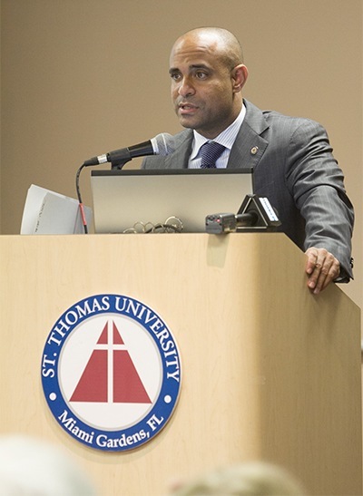 ADOM :: Building up Haiti