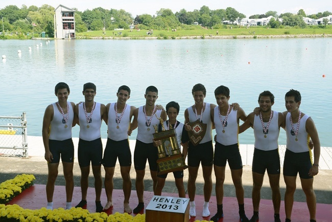 ADOM :: Belen Jesuit crew team wins first international competition