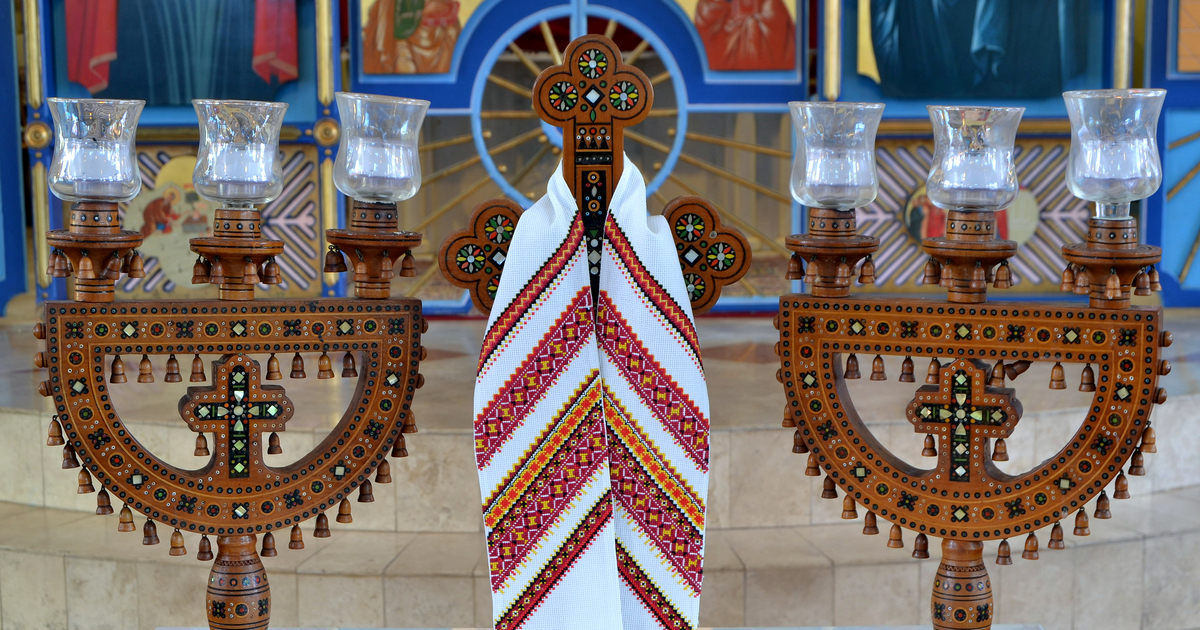 ADOM :: Lifted to heaven