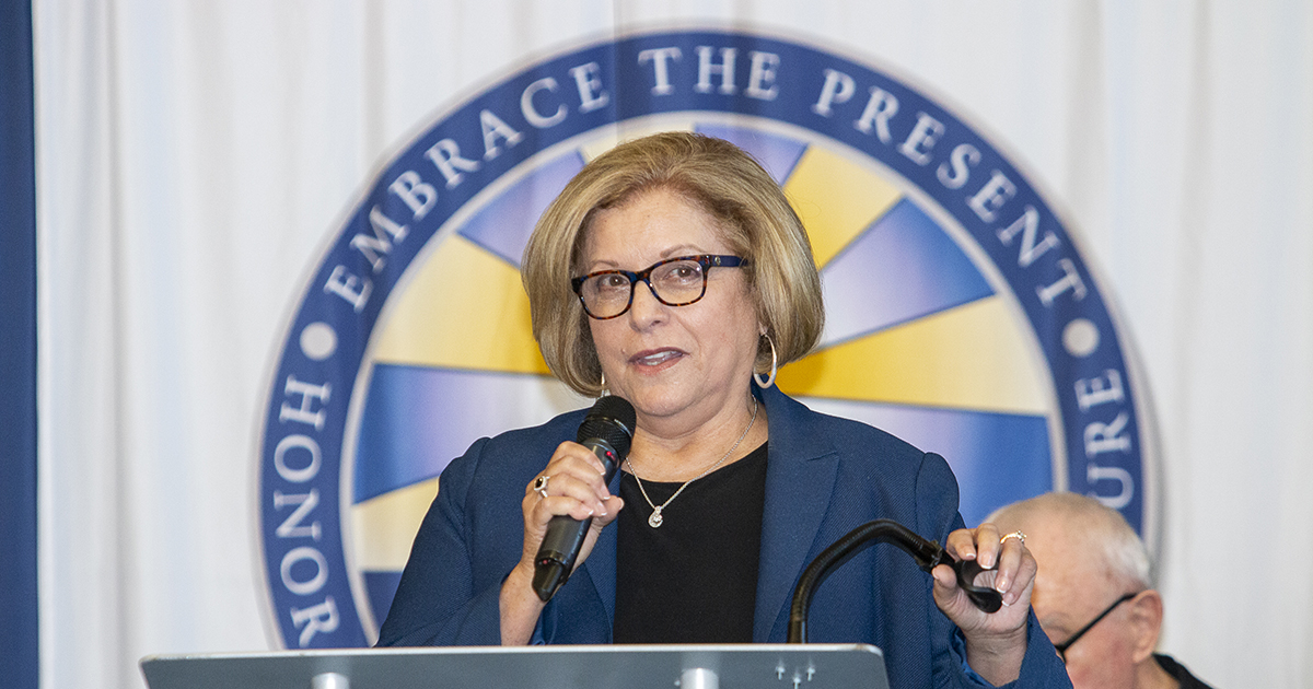 ADOM :: St. Thomas Aquinas principal receives national award