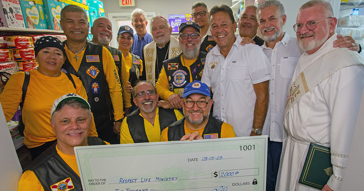 ADOM :: 'A sign from God to keep her baby'