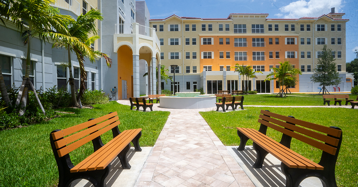 ADOM :: Archbishop blesses Casa Sant' Angelo