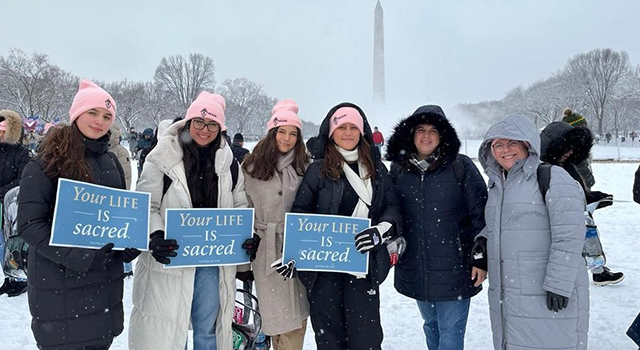 ADOM :: Amid cold and snow, national March for Life pledges solidarity ...