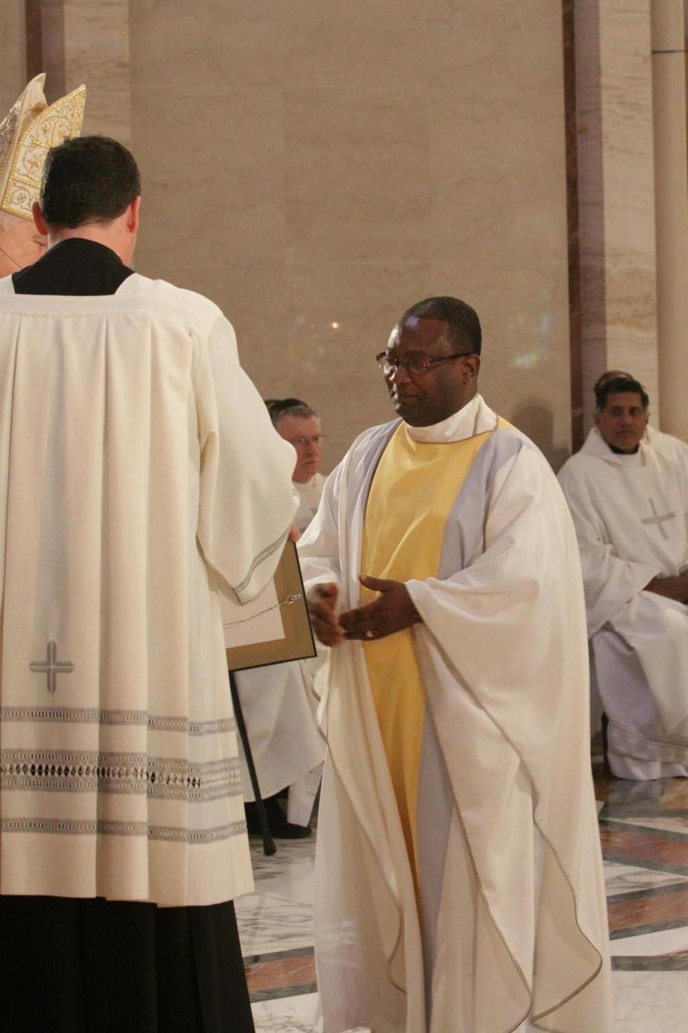 ADOM :: Gallery: Chrism Mass