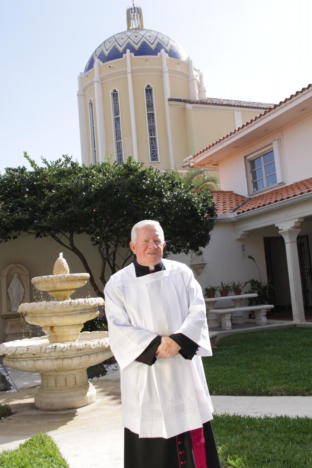 ADOM :: Gallery: Monsignors