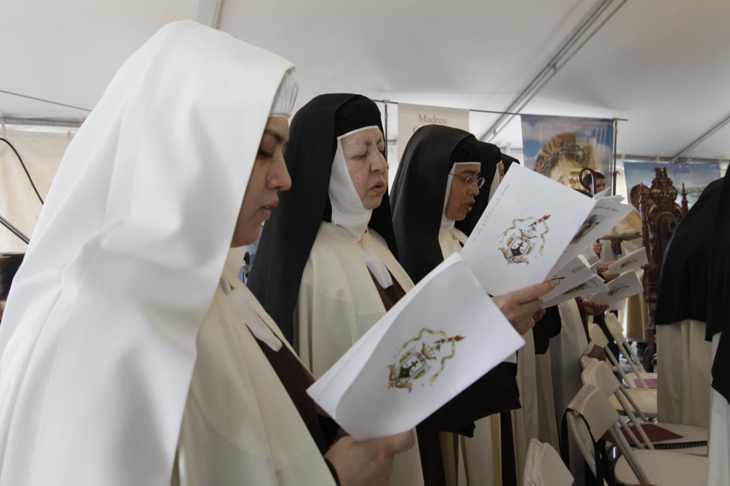 ADOM :: A place of prayer and hope