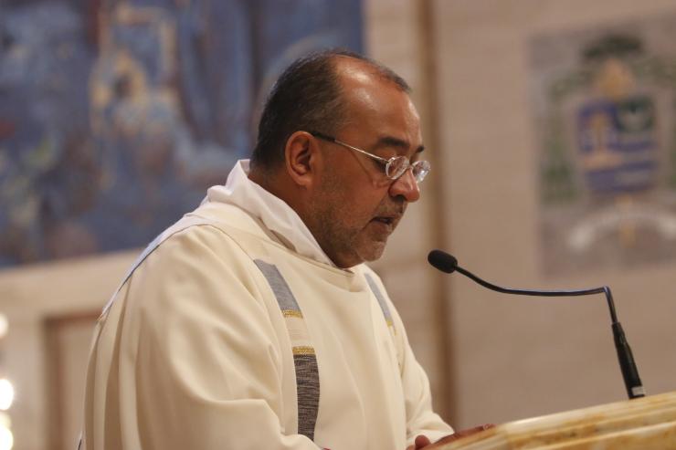 ADOM :: God's highway' brings 13 to permanent deaconate