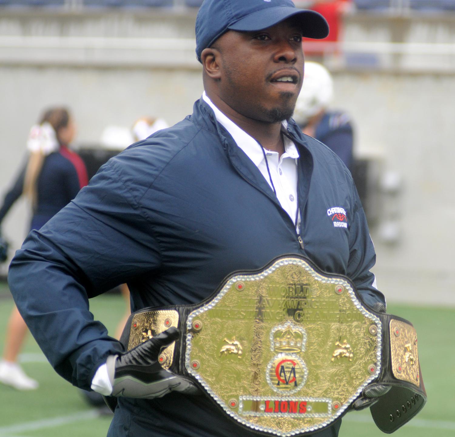 ADOM :: Chaminade-Madonna wins third state football title