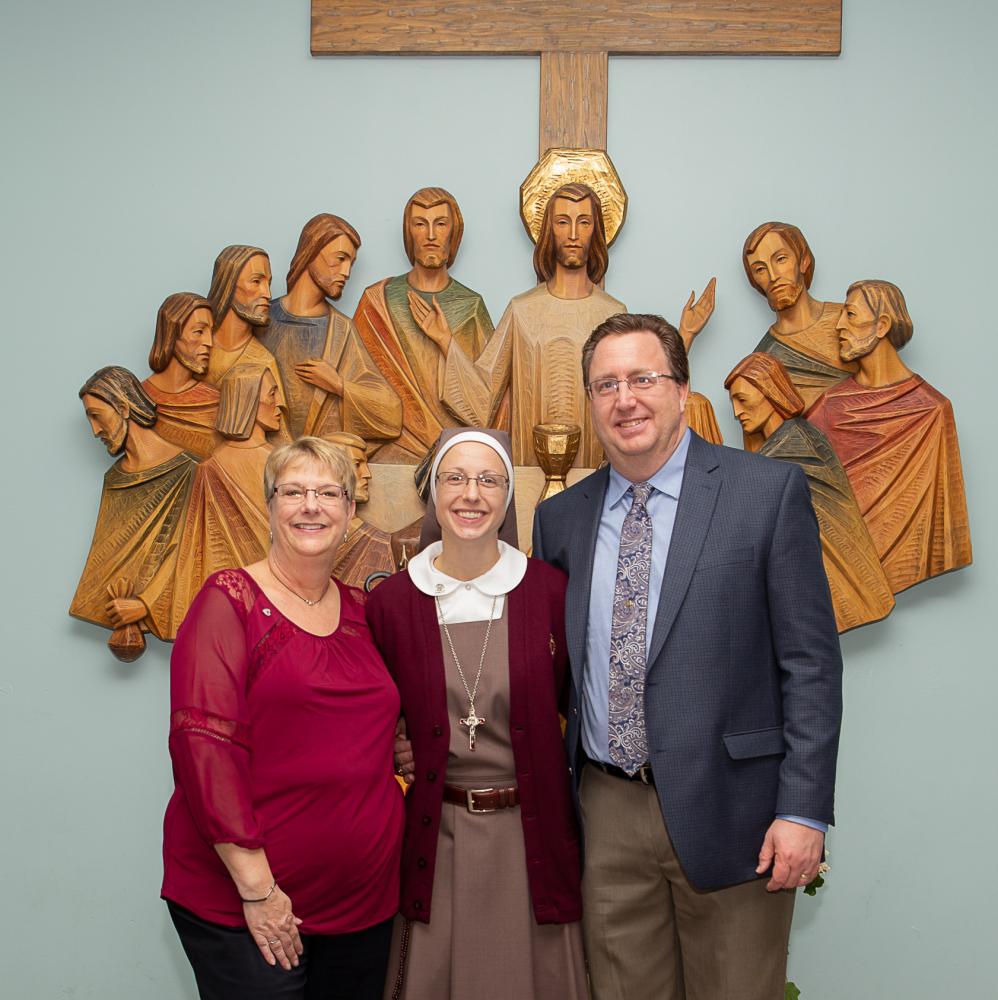 ADOM :: 4 Women profess vows as Servants of the Pierced Hearts