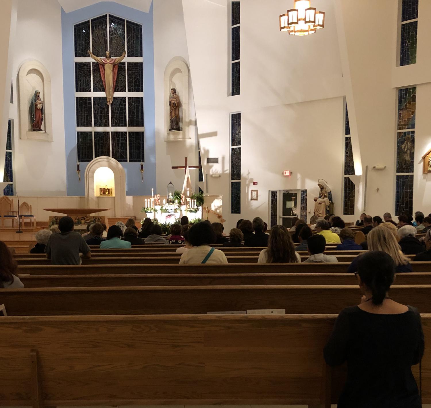 ADOM :: Holy Thursday: Seven Churches Visitation