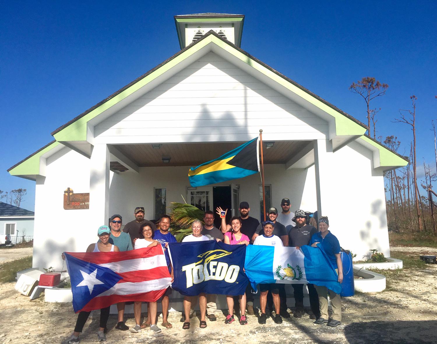 ADOM :: Mobile medical team assesses health needs in Abaco