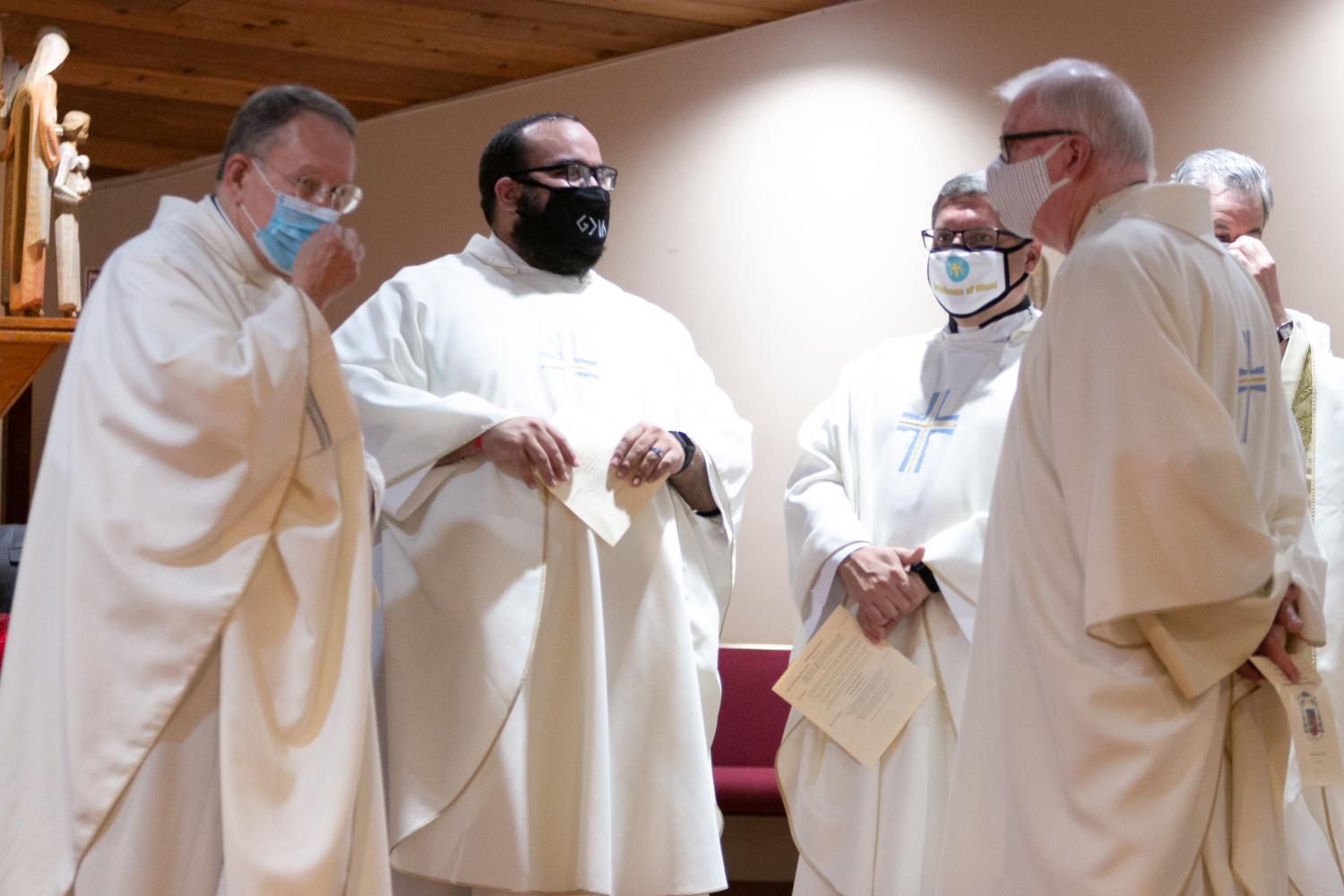 ADOM :: Who are those masked men?