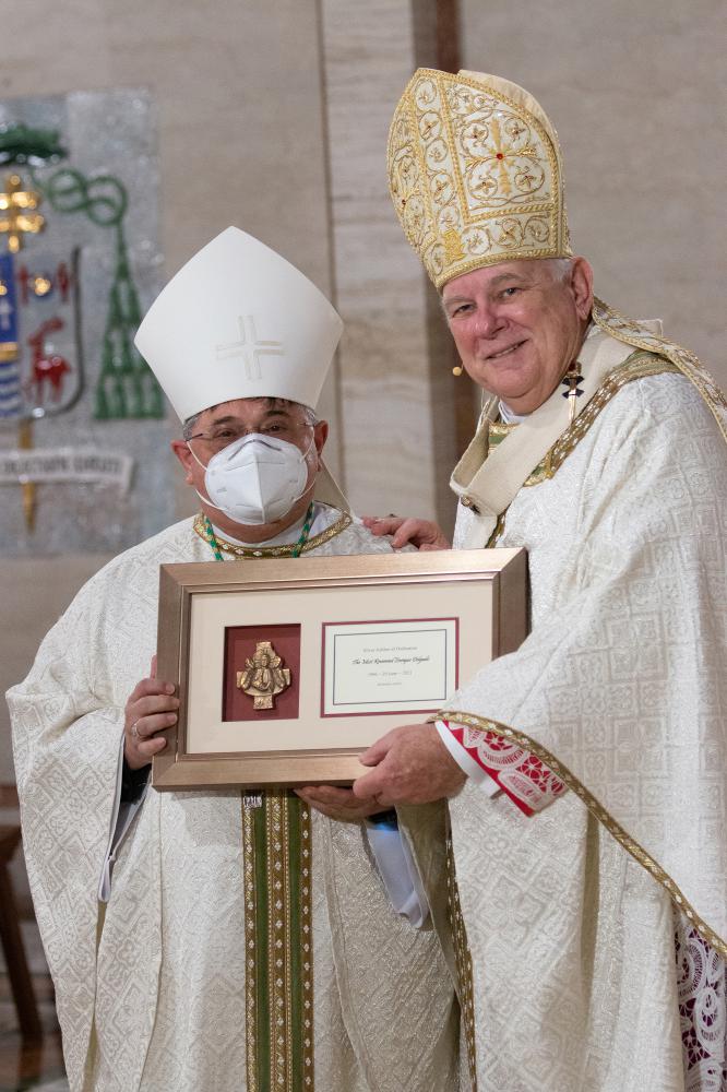 ADOM :: 2 bishops, 15 priests mark jubilees