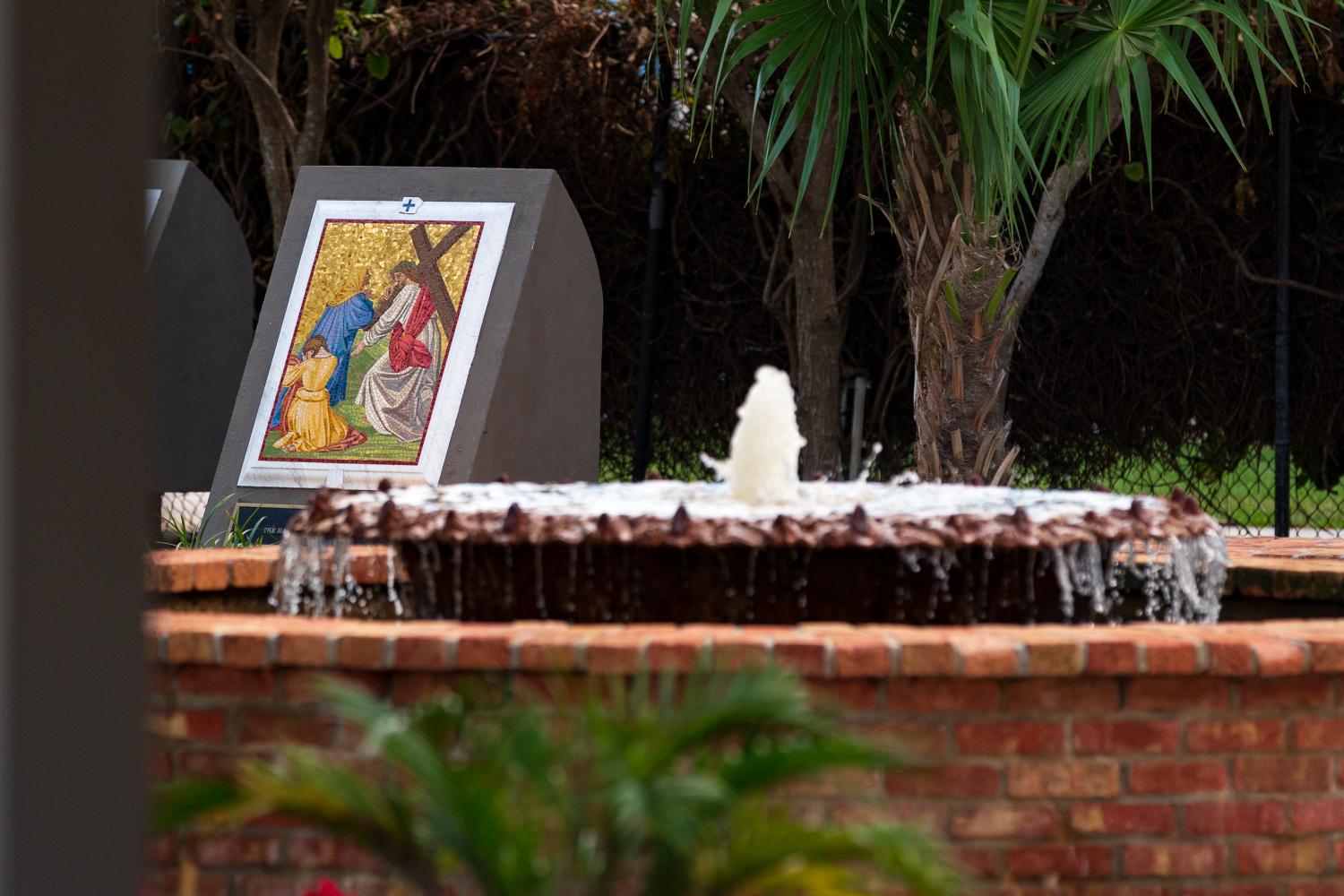 ADOM :: Key West basilica: a treat for pilgrims, history buffs