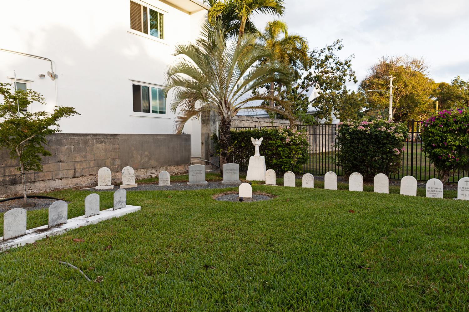 ADOM :: Key West basilica: a treat for pilgrims, history buffs