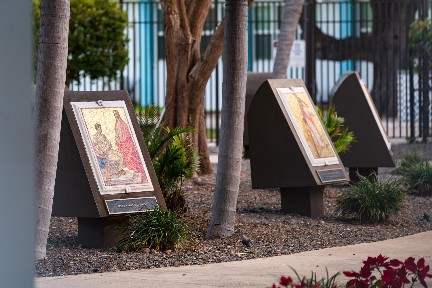 ADOM :: Key West basilica: a treat for pilgrims, history buffs