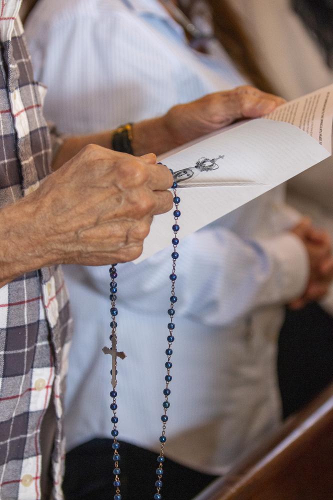 ADOM :: Rosaries and faith, for peace and conversion