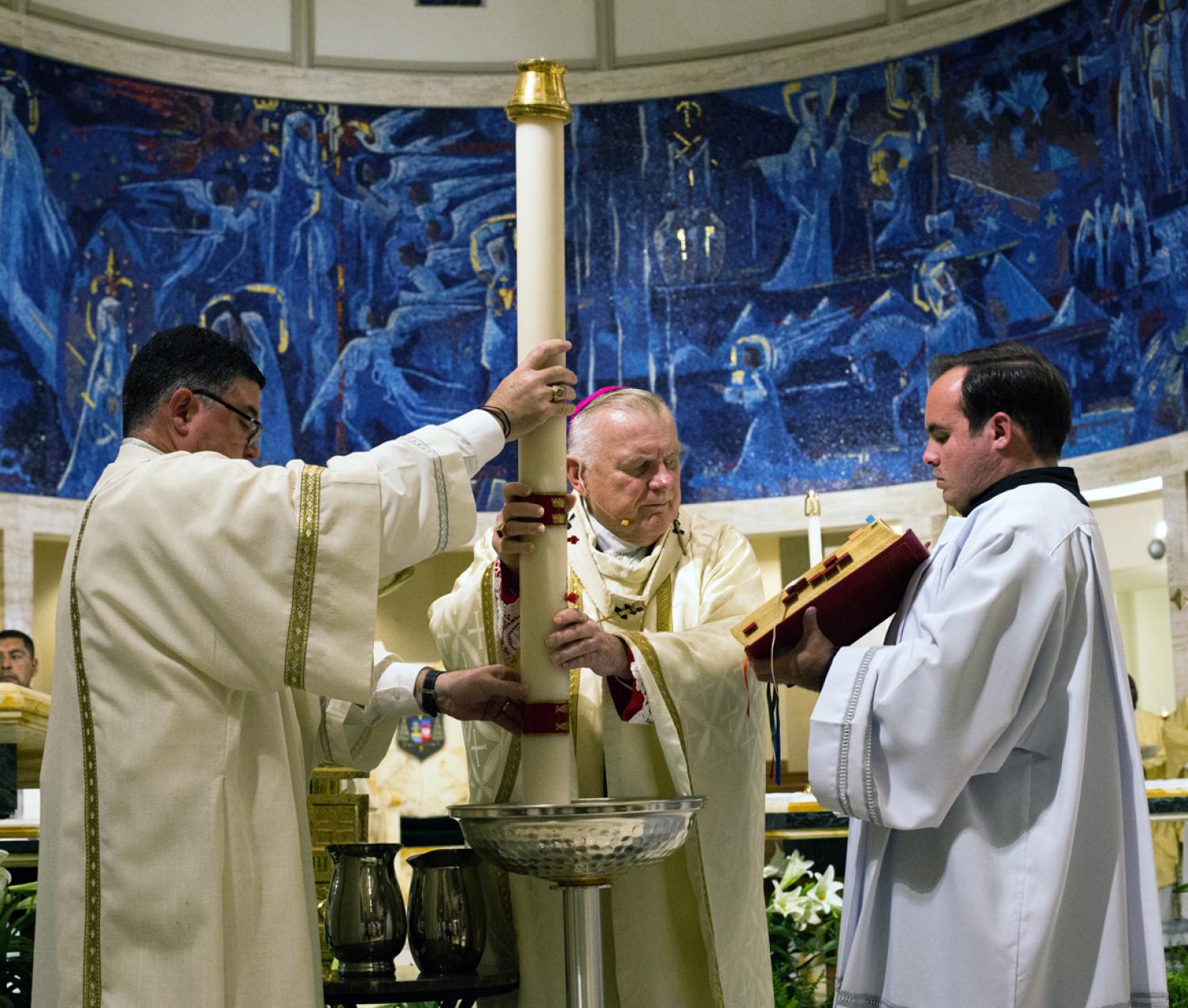 ADOM :: Images of the Easter Vigil 2022 at St. Mary Cathedral