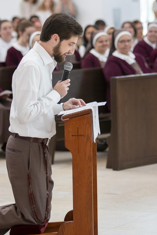 ADOM :: Gallery: Brother Iñigo - first profession