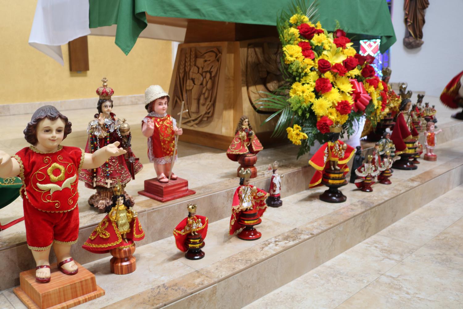 ADOM :: Filipinos celebrate feast of Santo Niño (Holy Child)