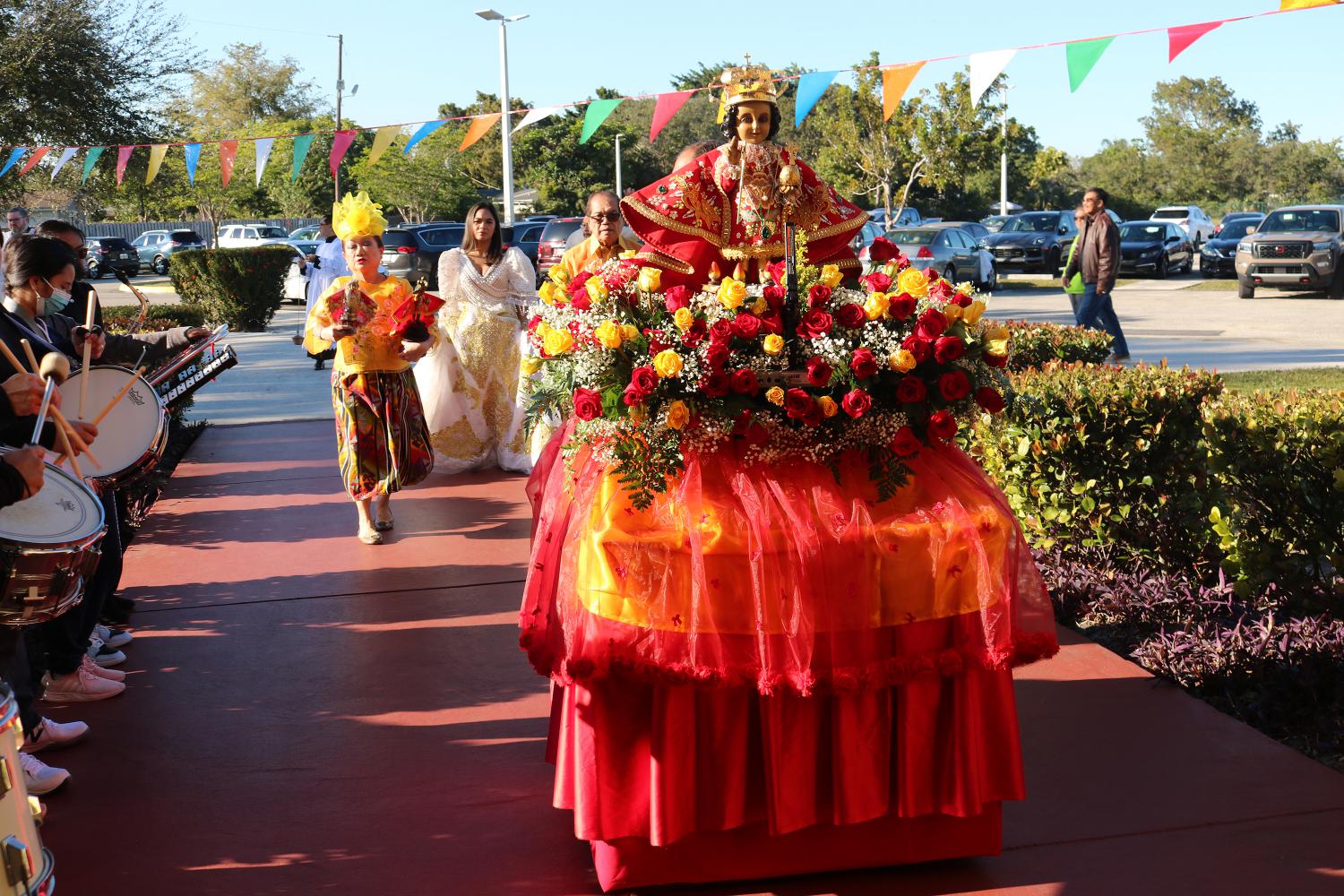 ADOM :: Filipinos celebrate feast of Santo Niño (Holy Child)