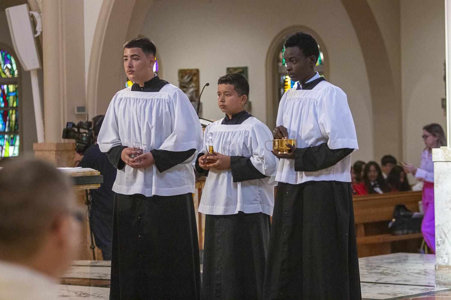 ADOM :: All schools Mass called 'unique and beautiful'