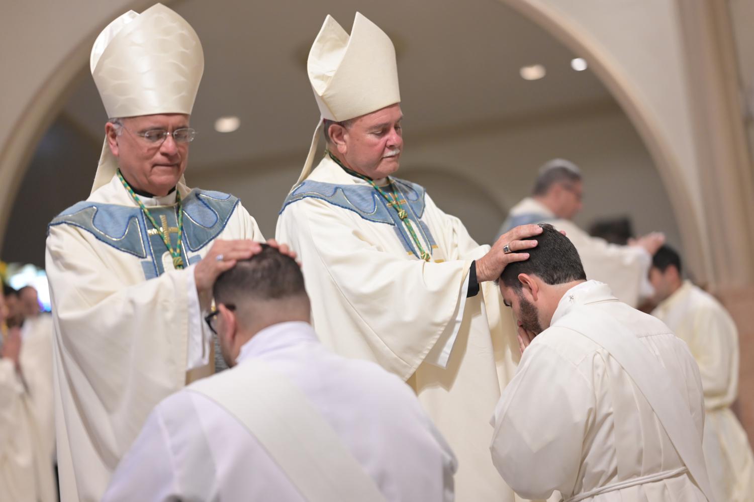 ADOM :: Five new priests, five powerful stories