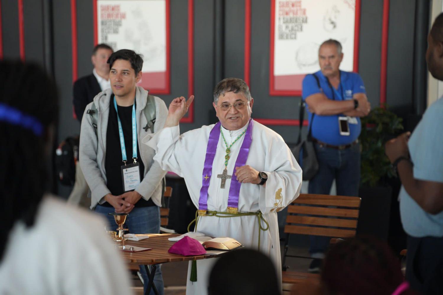 ADOM :: World Youth Day: so close to the pope!