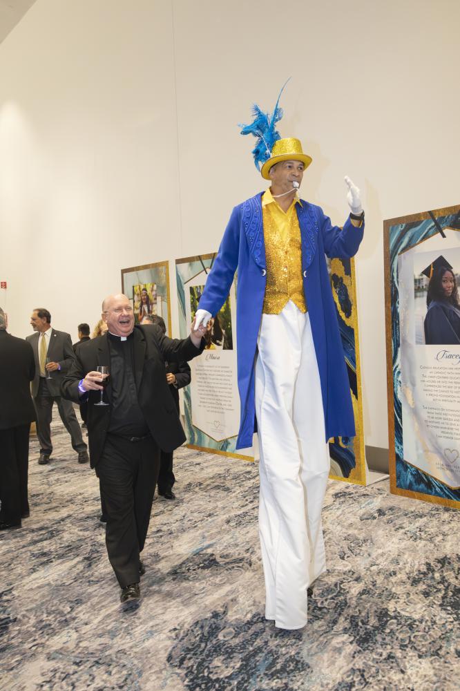 ADOM :: Gala raises $3.8 million for 'saving souls'