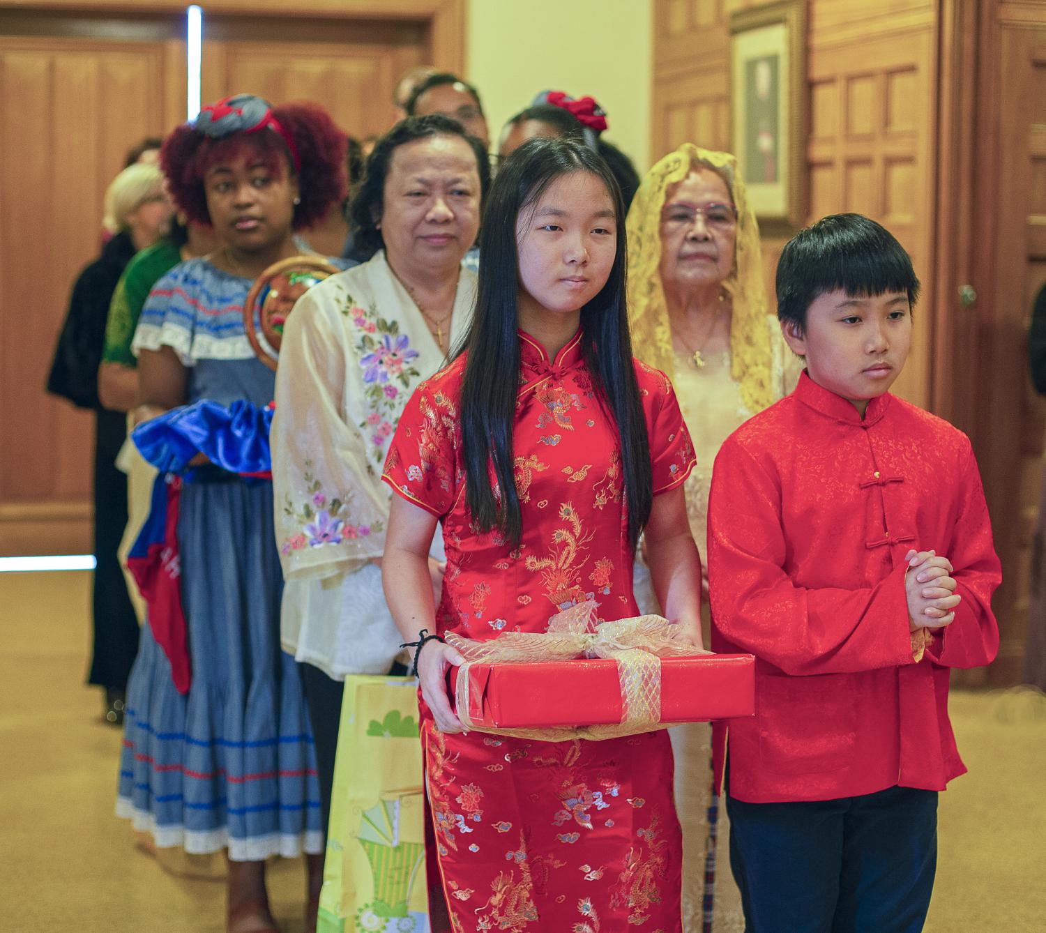 ADOM :: Migration Mass: a feast for the eyes, and the soul